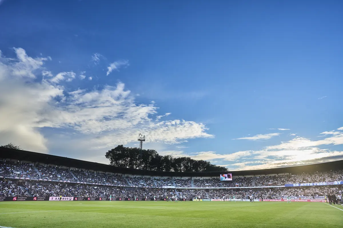 KLAR TIL NÆSTE UGE? TO KAMPE VENTER I CERES PARK